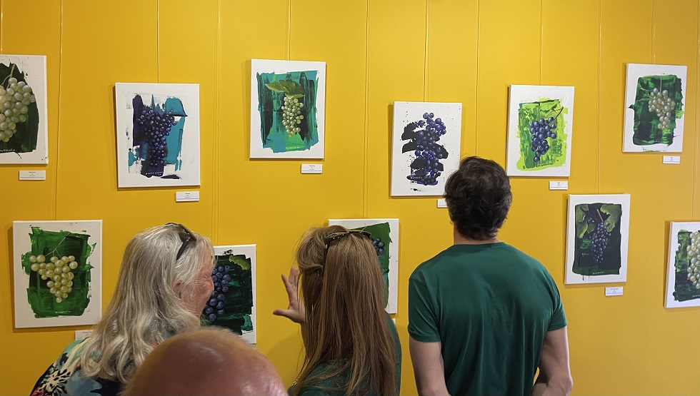 AGENDA | Pintura de Martim Cymbron patente no Museu do Vinho do Pico ...